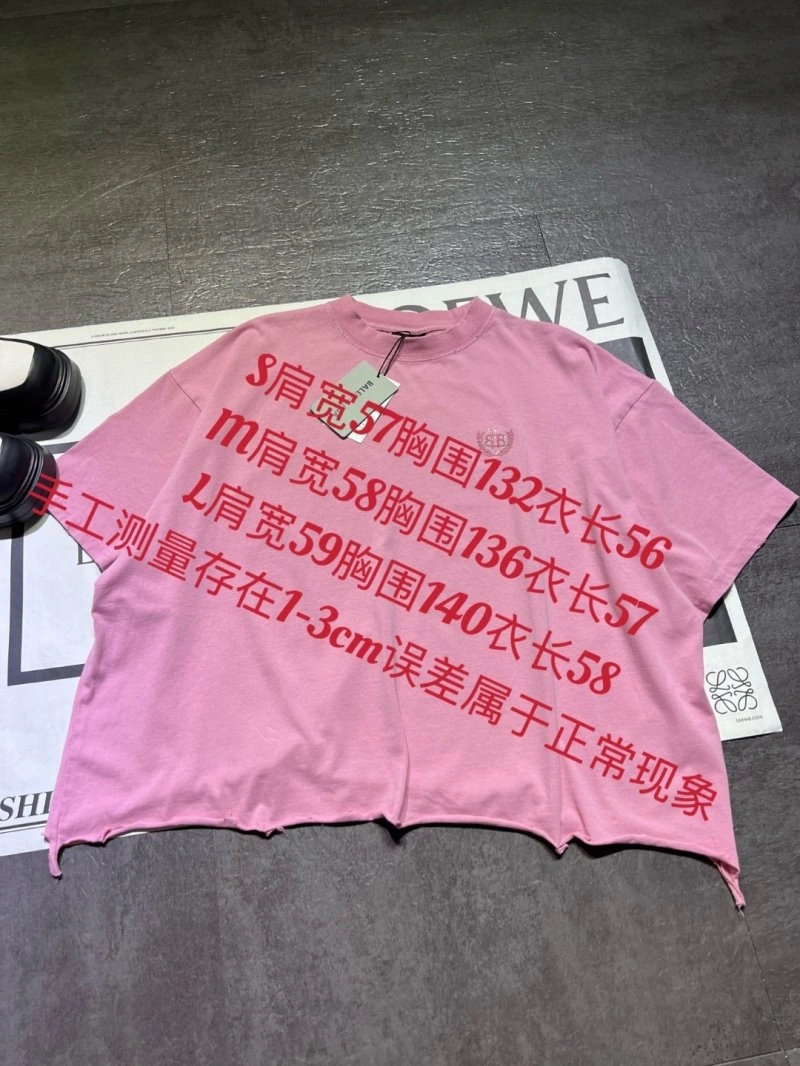 Accurate model Balenciaga T-Shirts