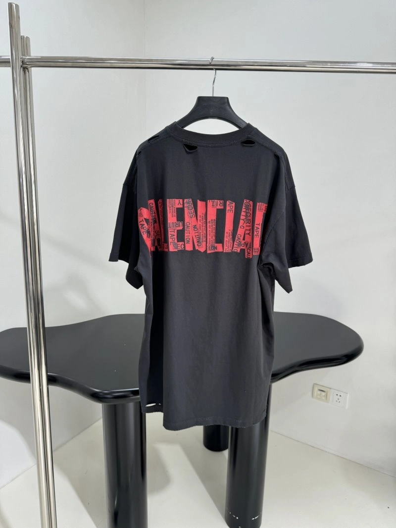 Bargain Balenciaga T-Shirts