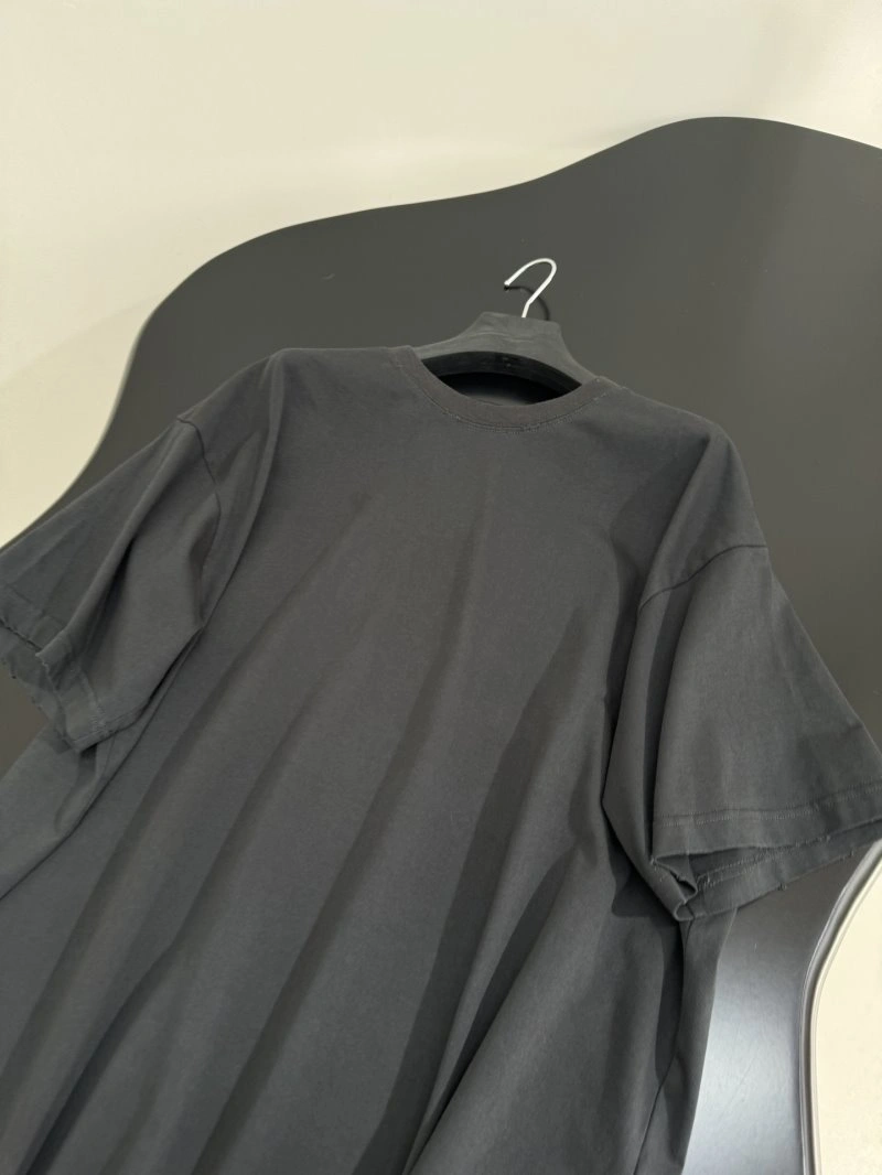 Bargain Balenciaga T-Shirts