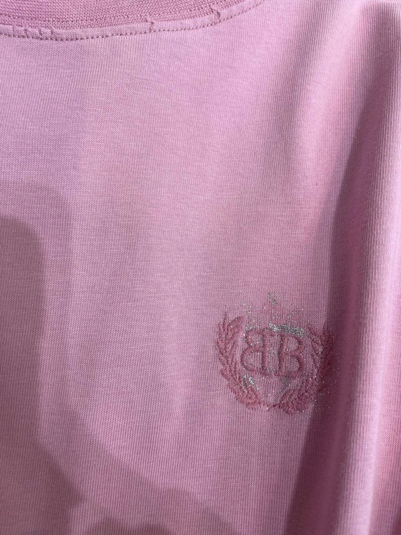 Indistinguishable Balenciaga T-Shirts