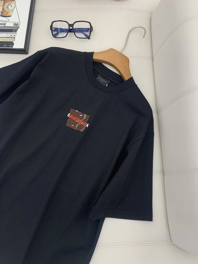 Exact replica Balenciaga T-Shirts