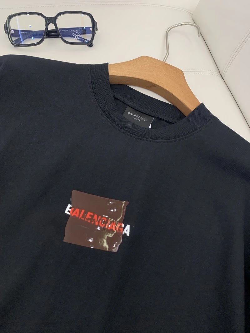 Exact replica Balenciaga T-Shirts