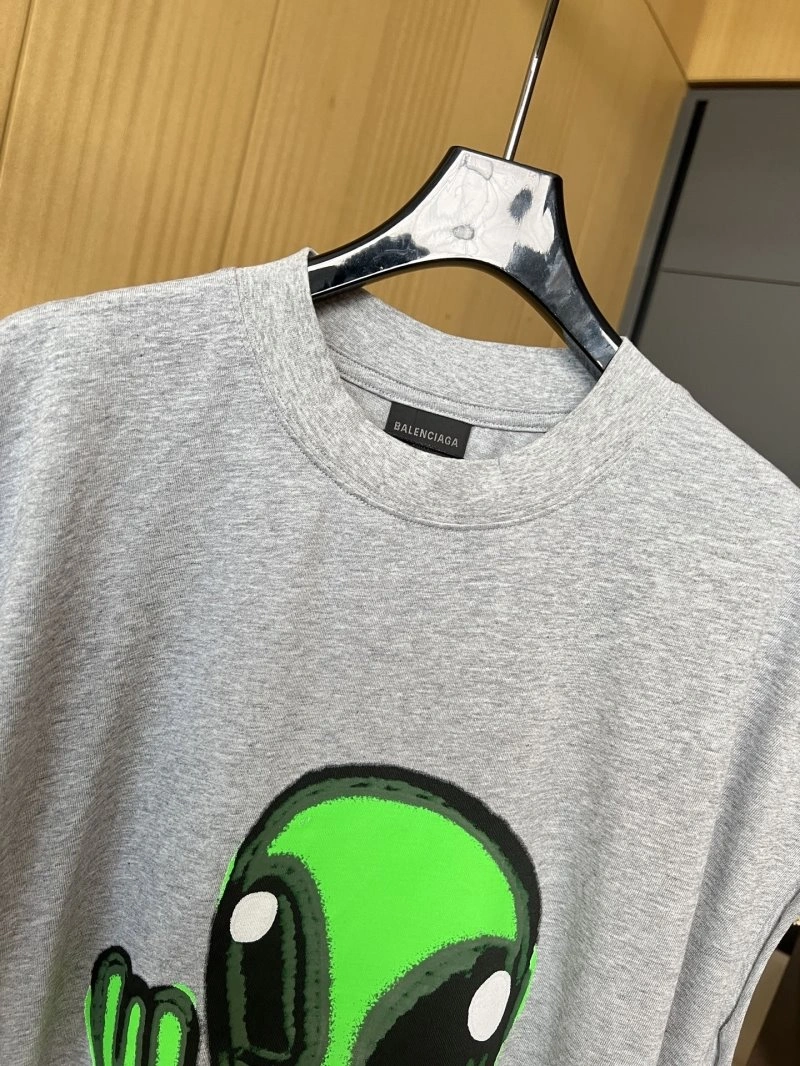 Inexpensive Balenciaga T-Shirts