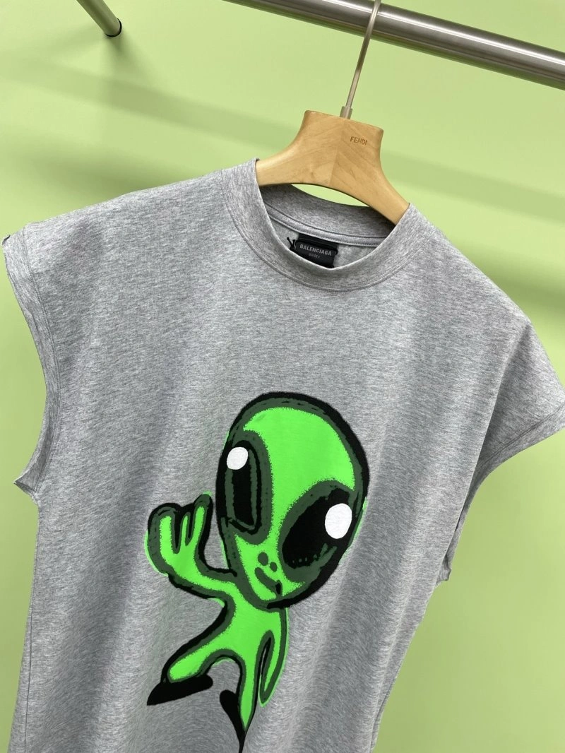 Bargain Balenciaga T-Shirts