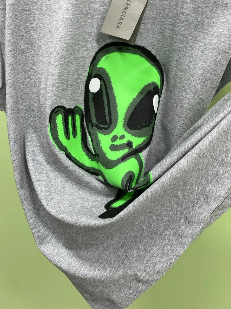 Bargain Balenciaga T-Shirts