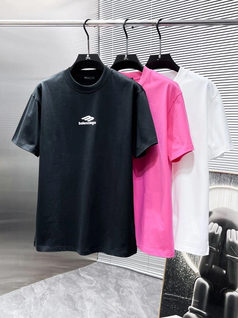 Value-priced Balenciaga T-Shirts