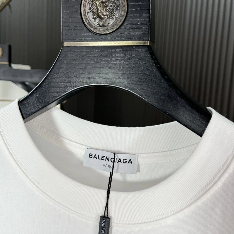 Low-cost Balenciaga T-Shirts