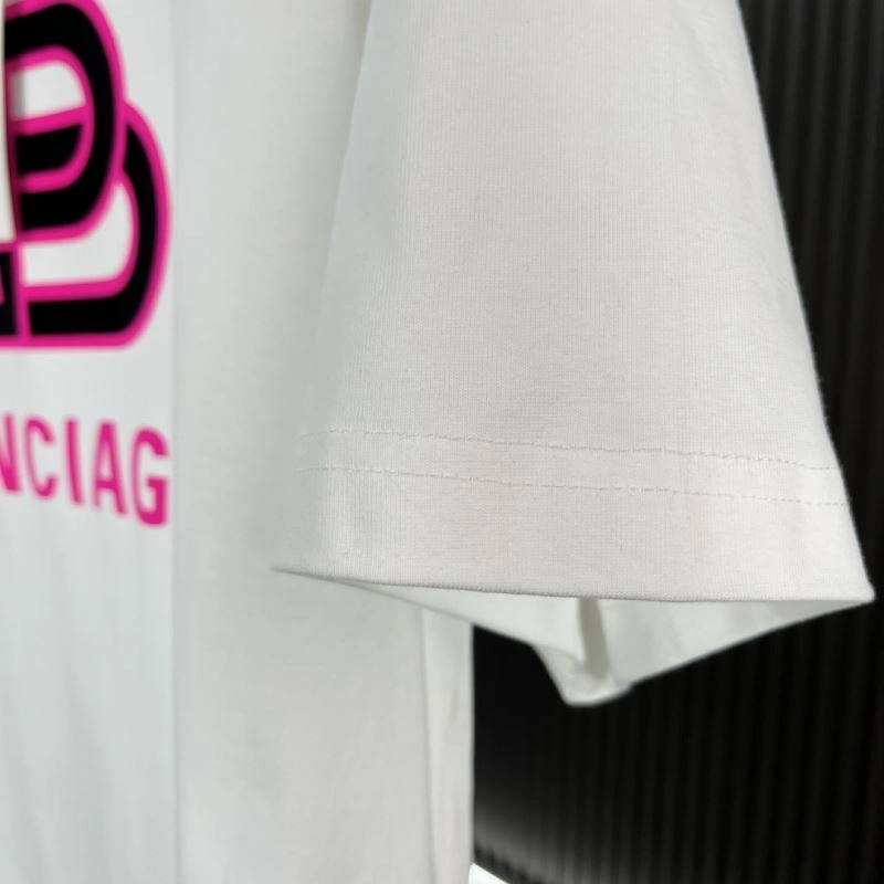 Low-cost Balenciaga T-Shirts