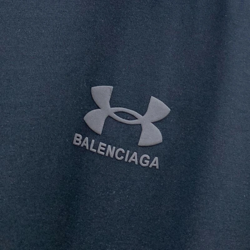 Exact replica Balenciaga T-Shirts