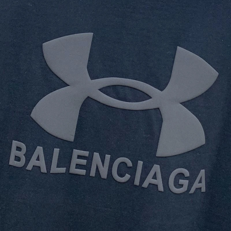Exact replica Balenciaga T-Shirts