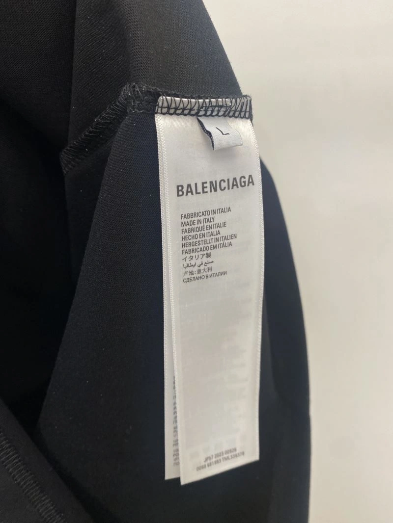 Exact replica Balenciaga T-Shirts