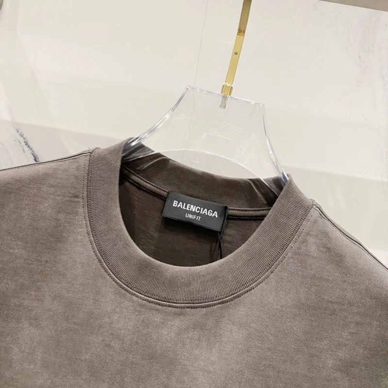 Bargain Balenciaga T-Shirts