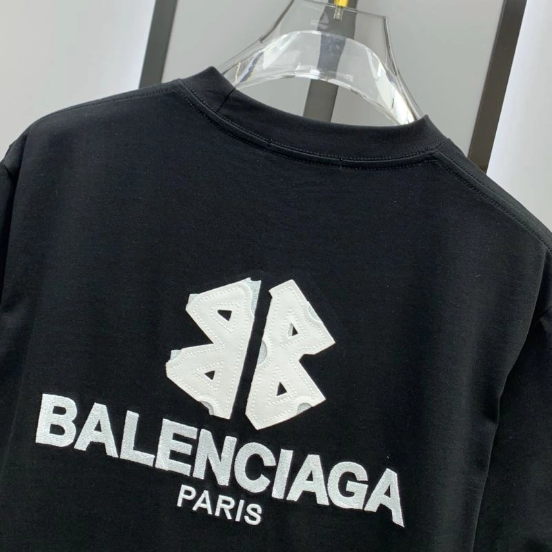Cut-rate Balenciaga T-Shirts