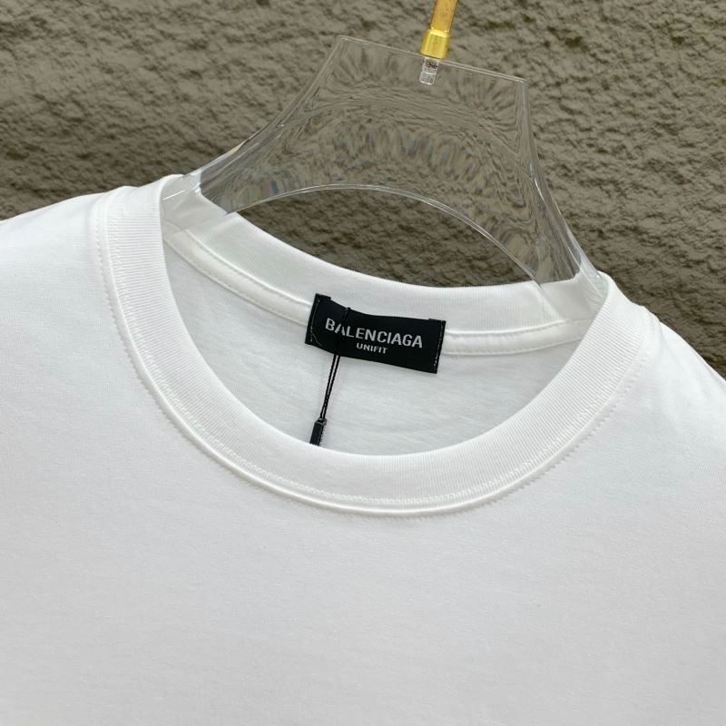 Low-cost Balenciaga T-Shirts