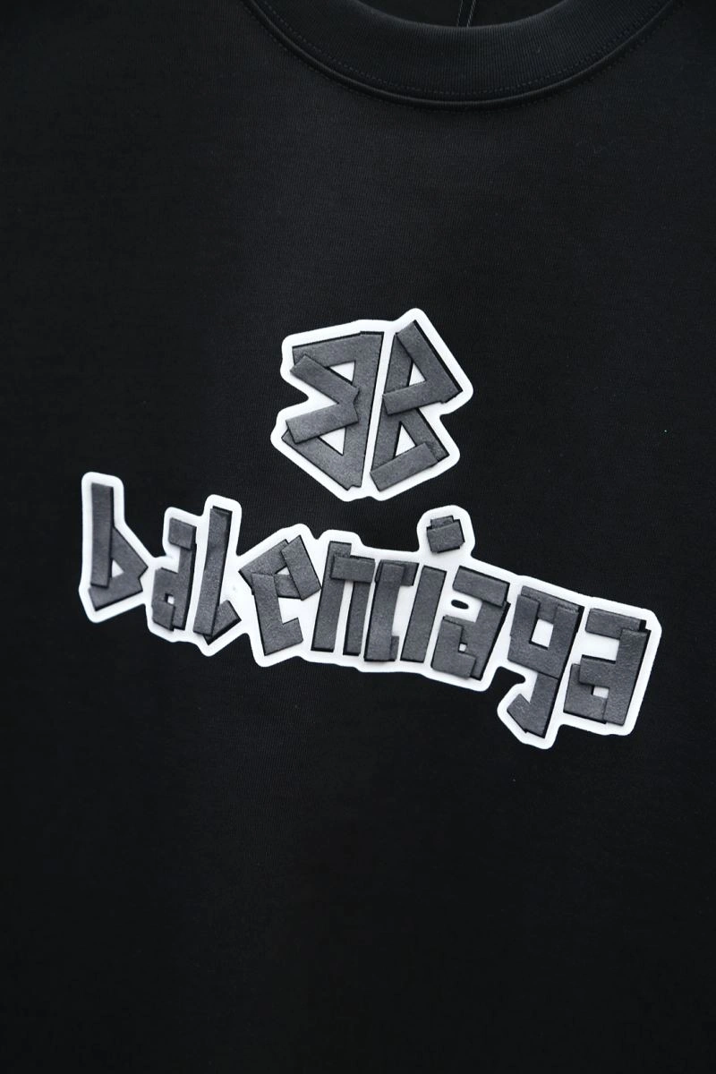 Accurate model Balenciaga T-Shirts