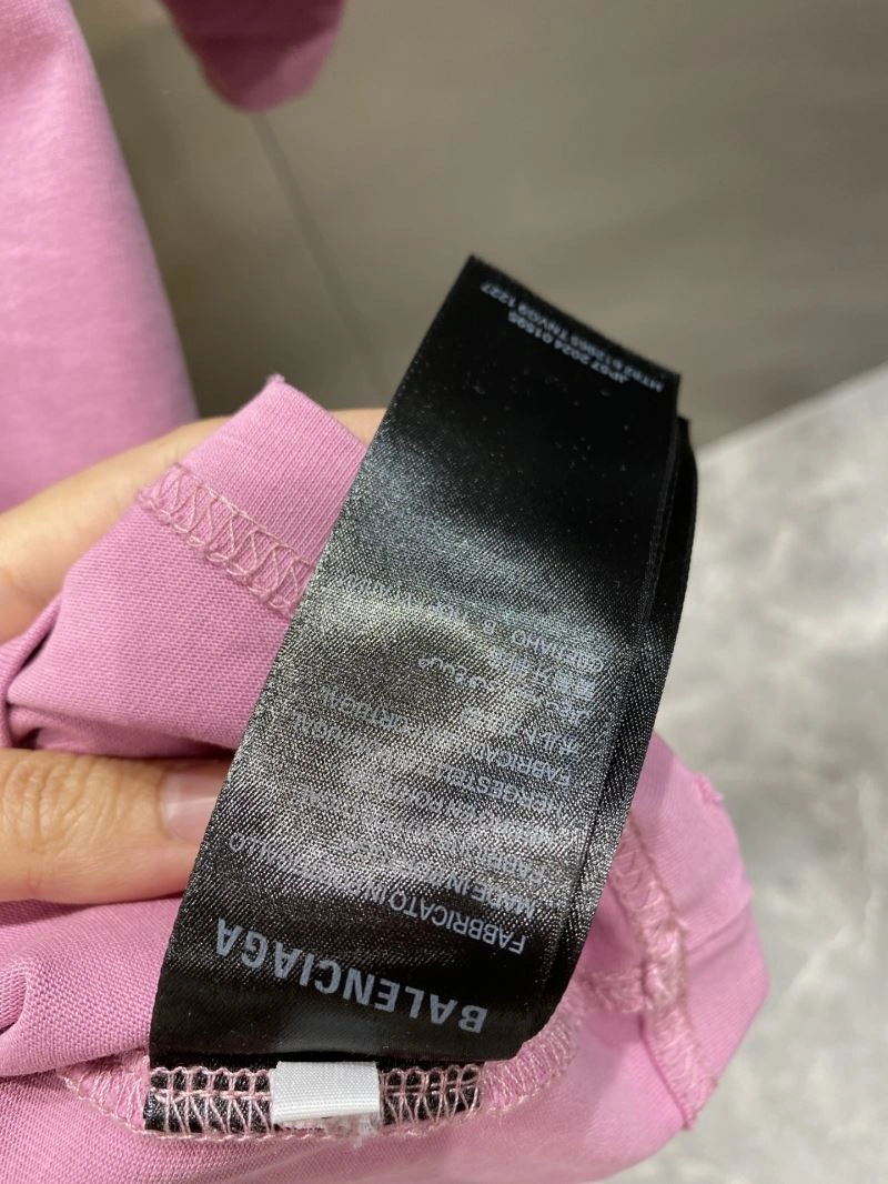 Top match Balenciaga T-Shirts