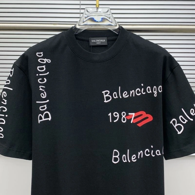 Inexpensive Balenciaga T-Shirts