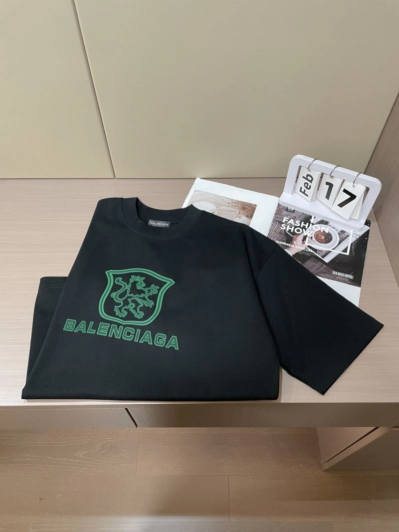 Inexpensive Balenciaga T-Shirts