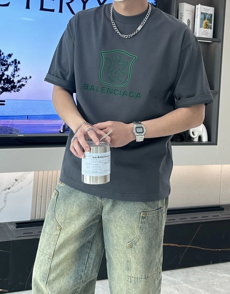 Cut-rate Balenciaga T-Shirts