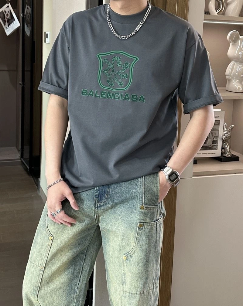 Cut-rate Balenciaga T-Shirts