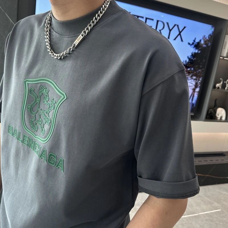 Cut-rate Balenciaga T-Shirts
