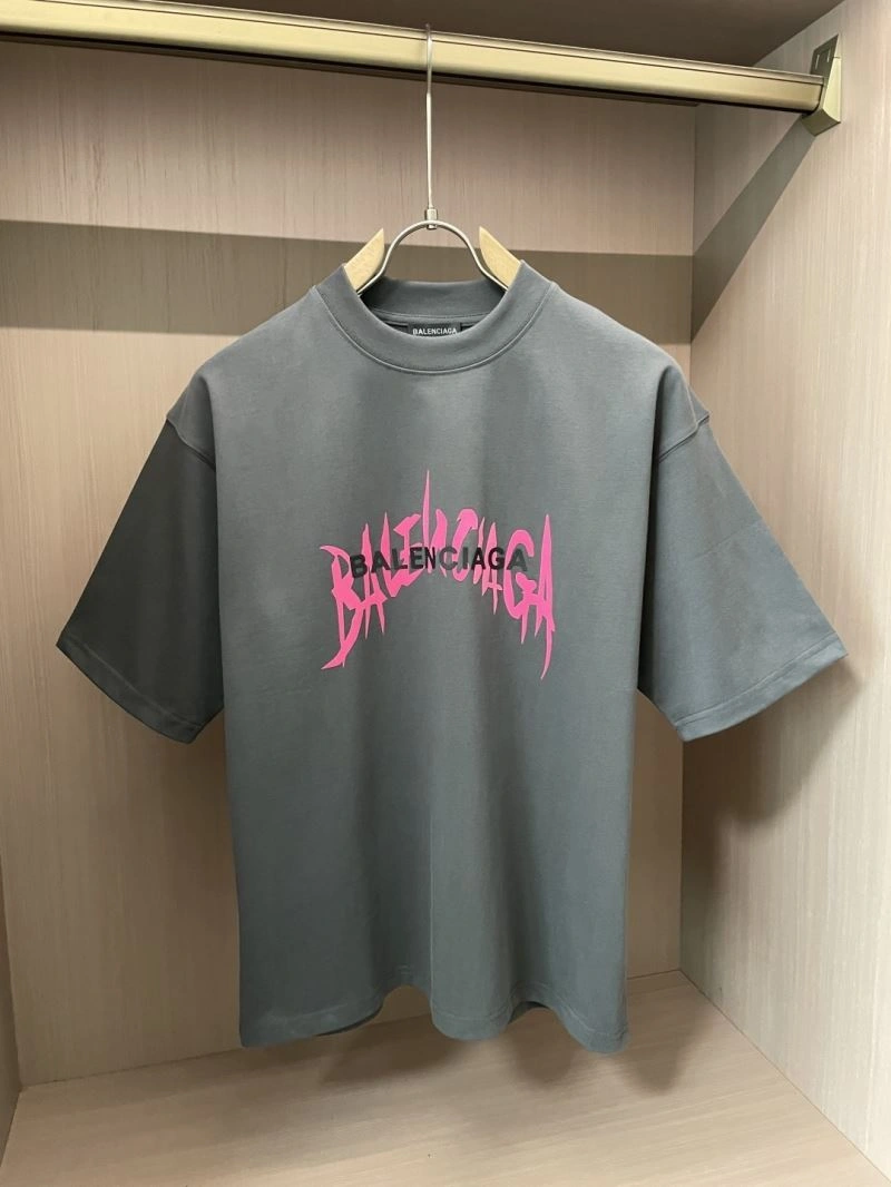 Bargain Balenciaga T-Shirts