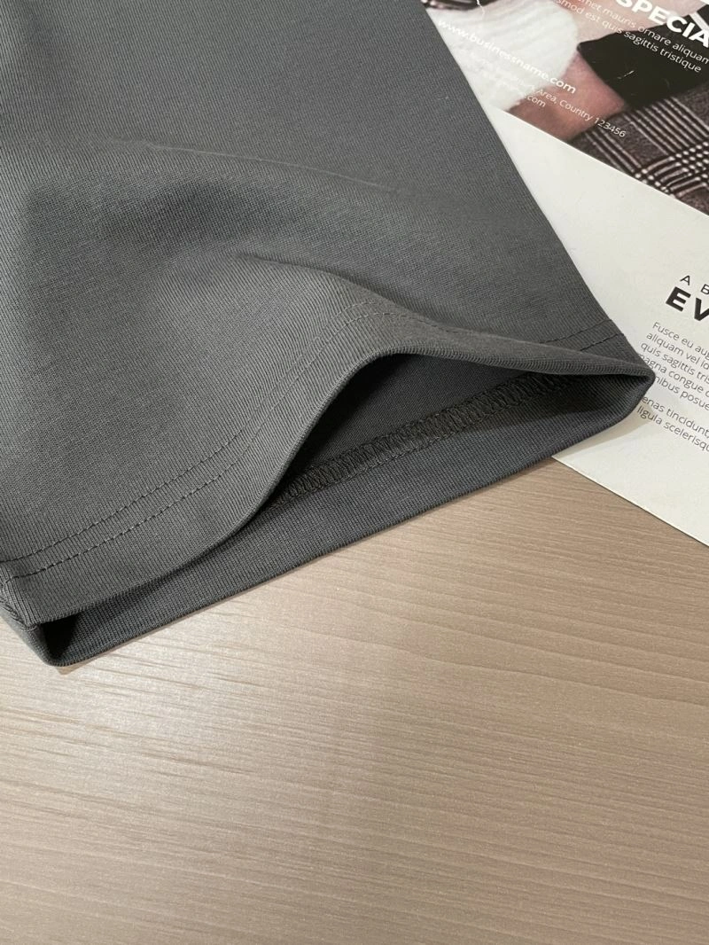 Bargain Balenciaga T-Shirts