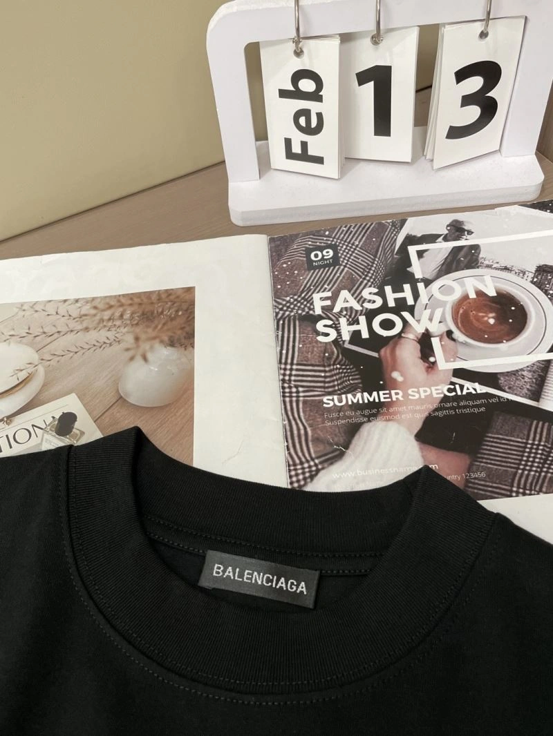 Reasonably priced Balenciaga T-Shirts