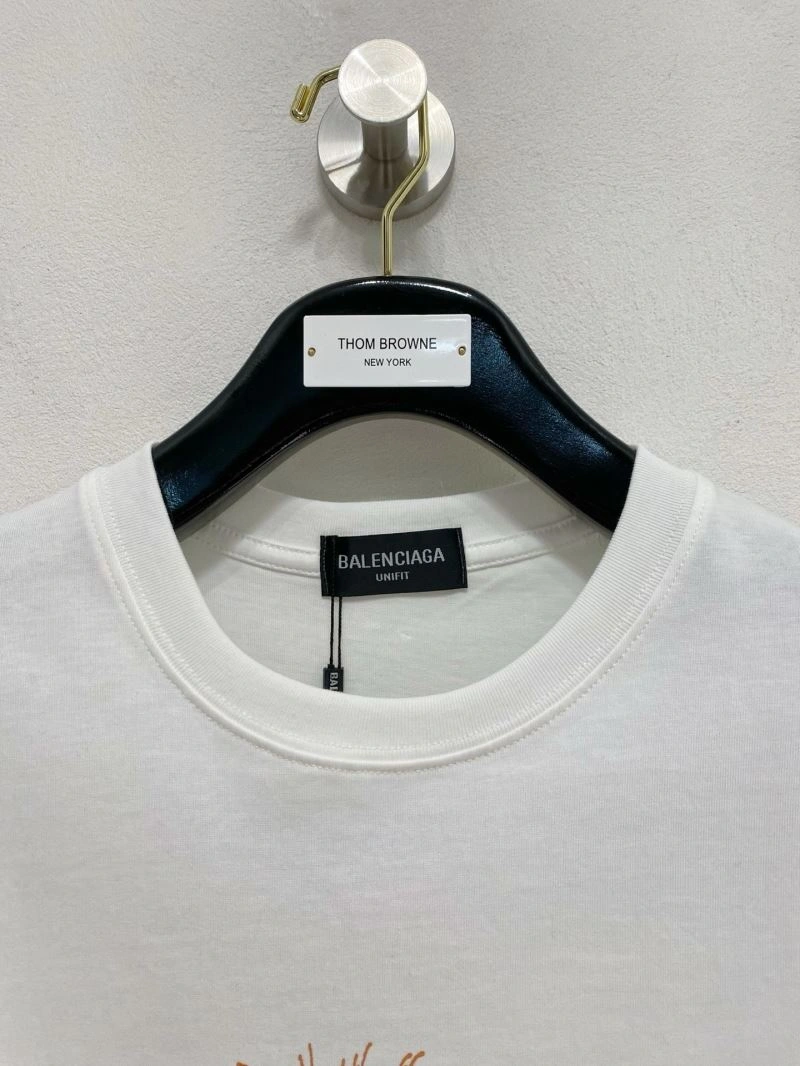 Cut-rate Balenciaga T-Shirts