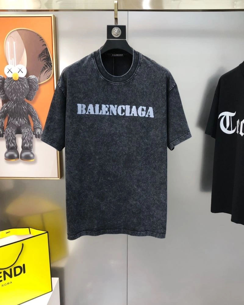 Reasonably priced Balenciaga T-Shirts
