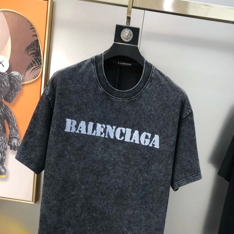 Reasonably priced Balenciaga T-Shirts