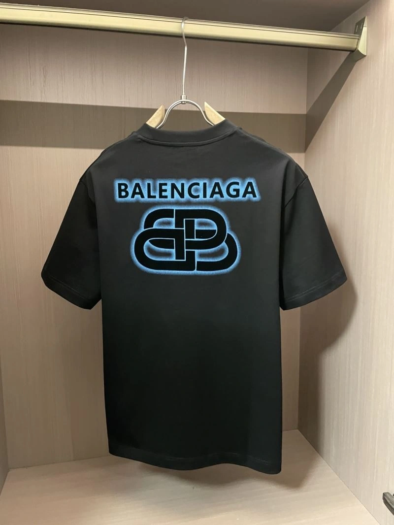 Bargain Balenciaga T-Shirts