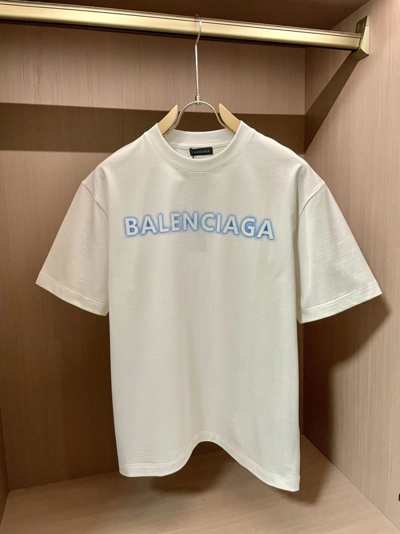 Bargain Balenciaga T-Shirts