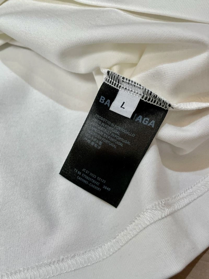 Bargain Balenciaga T-Shirts