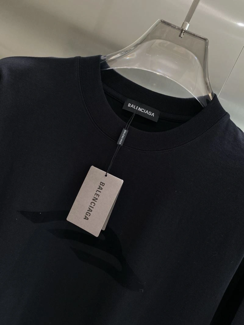 Inexpensive Balenciaga T-Shirts