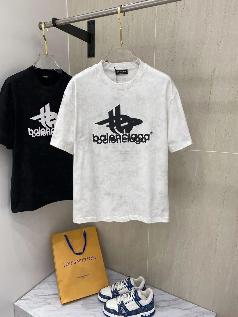 Balenciaga T-Shirts
