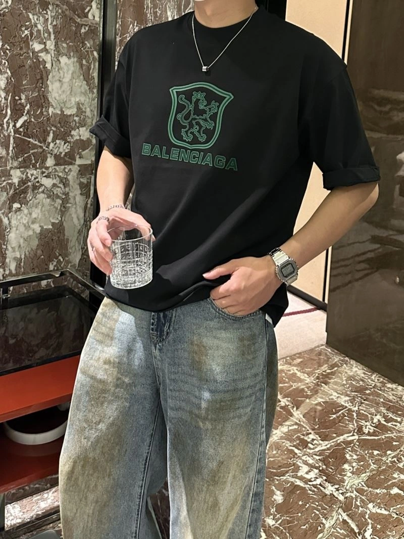 Reasonably priced Balenciaga T-Shirts