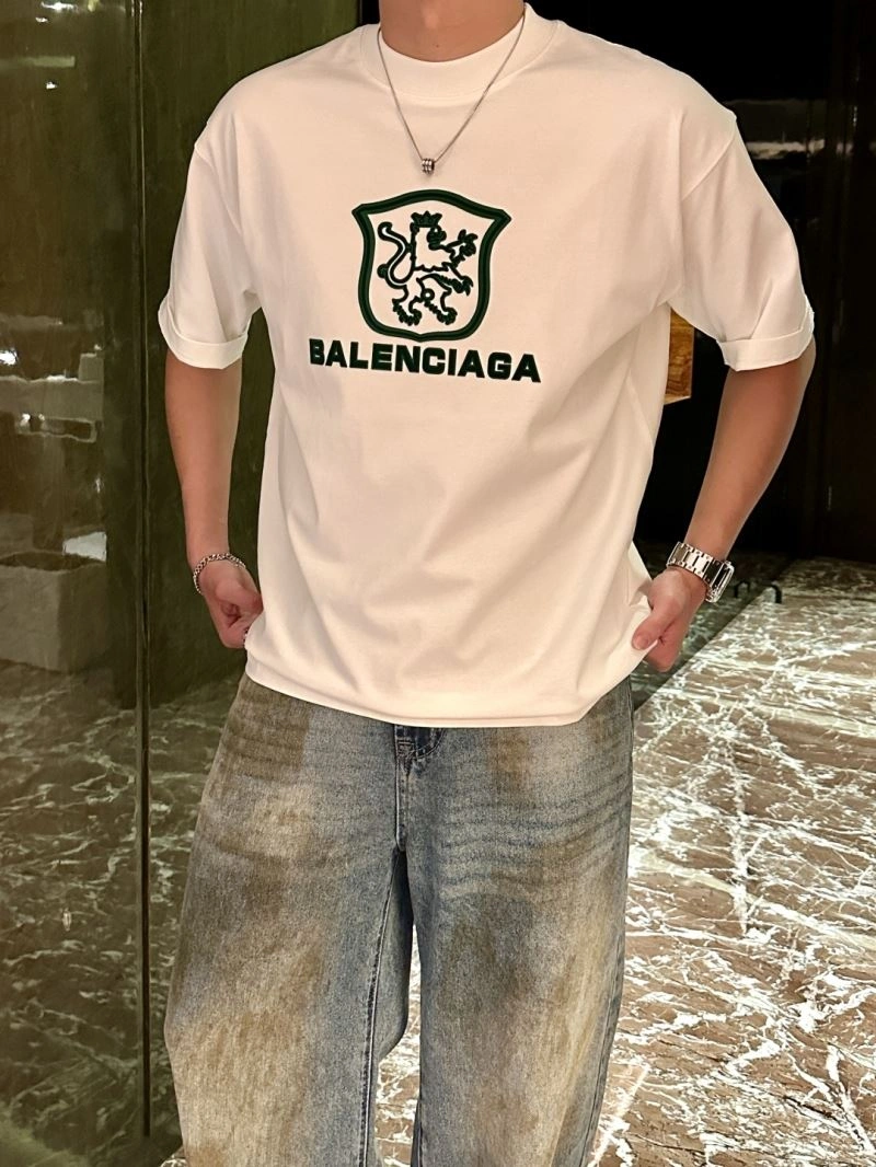 Indistinguishable Balenciaga T-Shirts