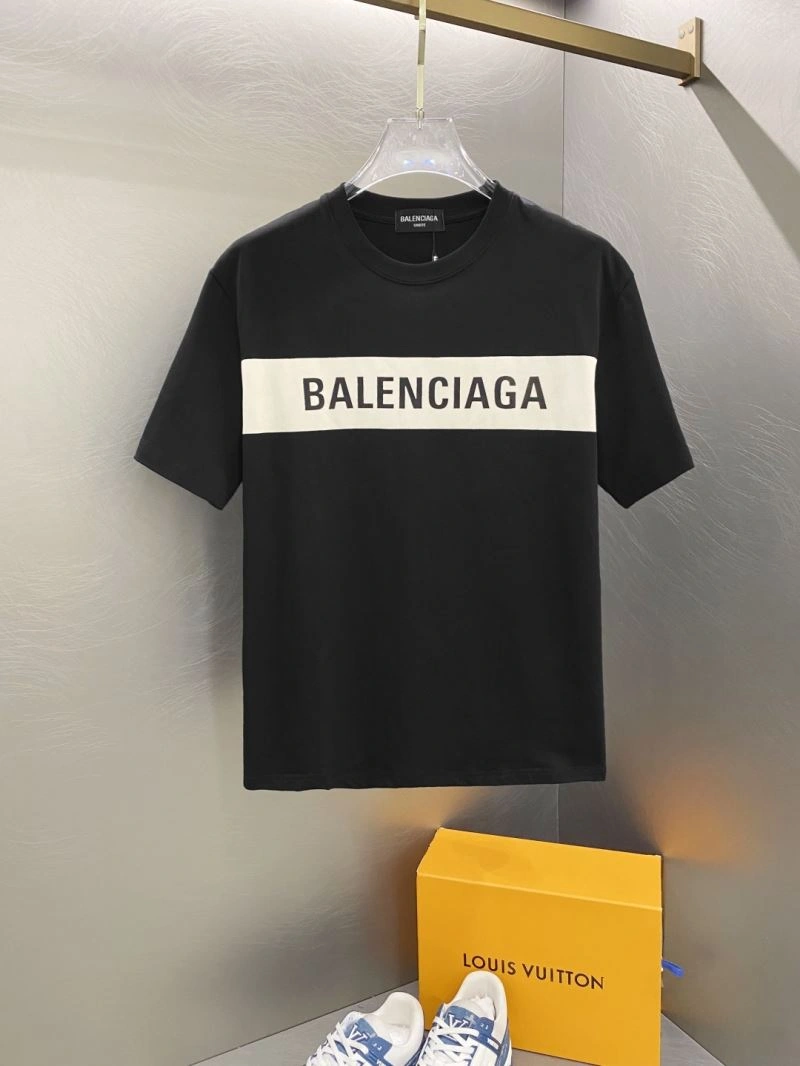 Accurate model Balenciaga T-Shirts