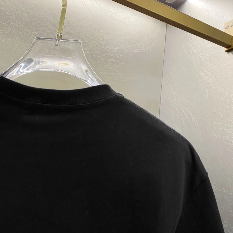 Accurate model Balenciaga T-Shirts