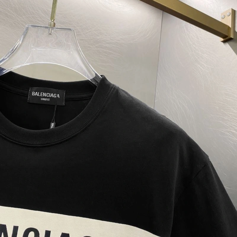 Accurate model Balenciaga T-Shirts