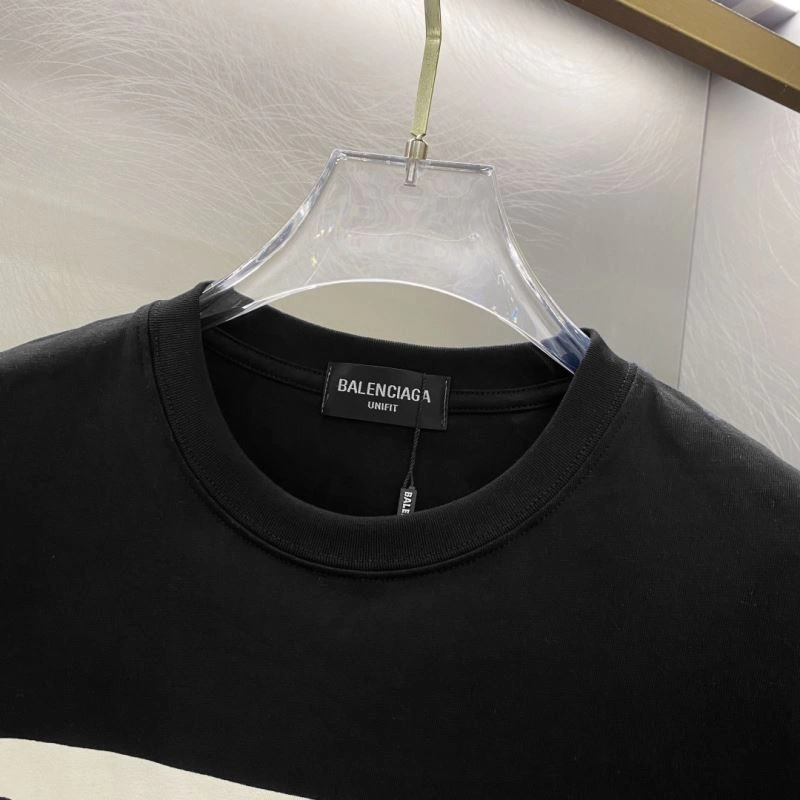 Accurate model Balenciaga T-Shirts