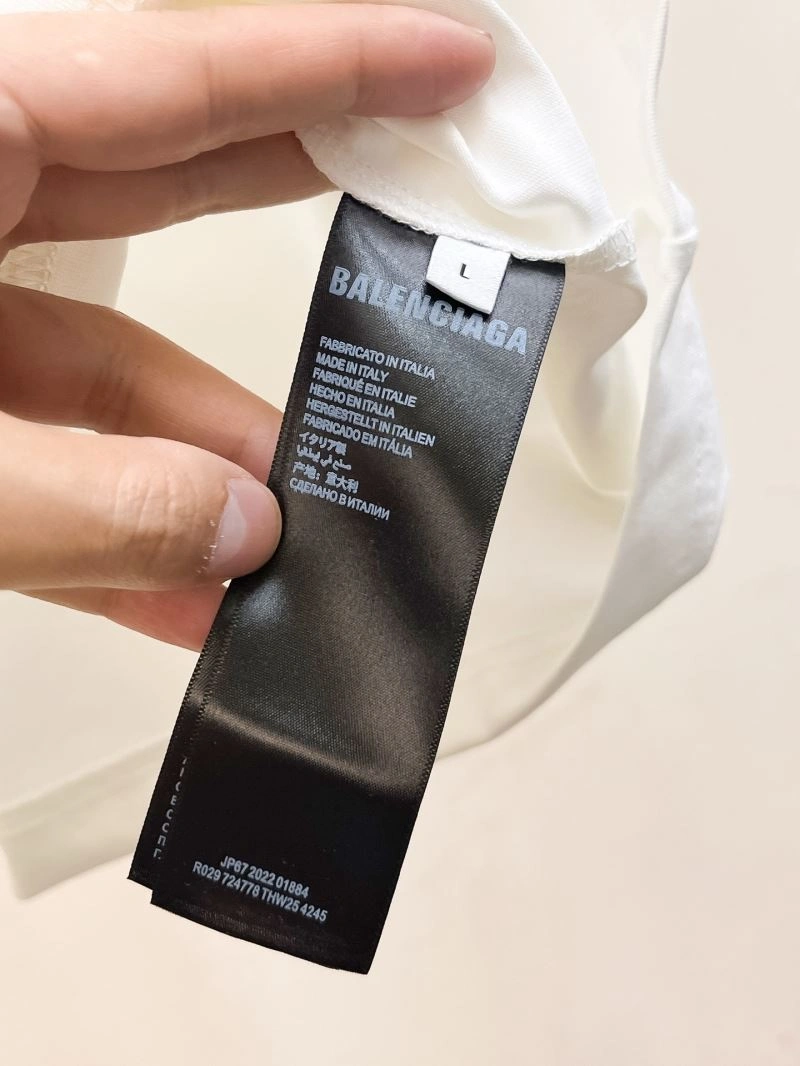Exact replica Balenciaga T-Shirts