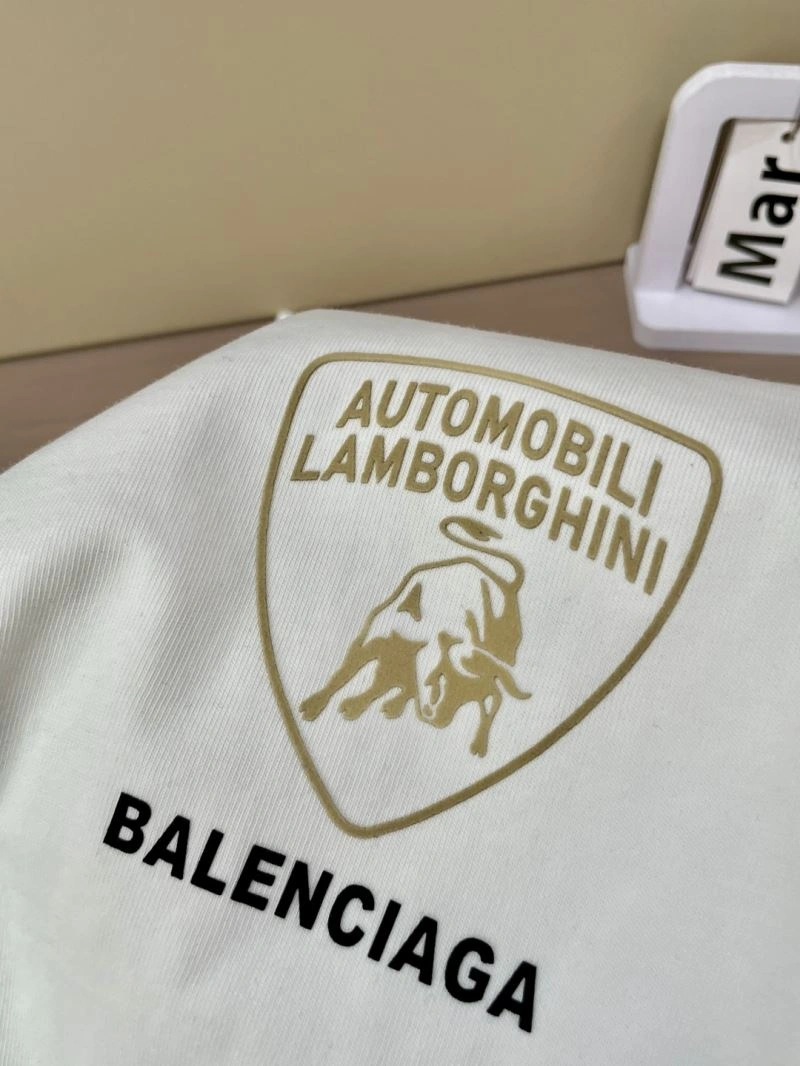Exact replica Balenciaga T-Shirts