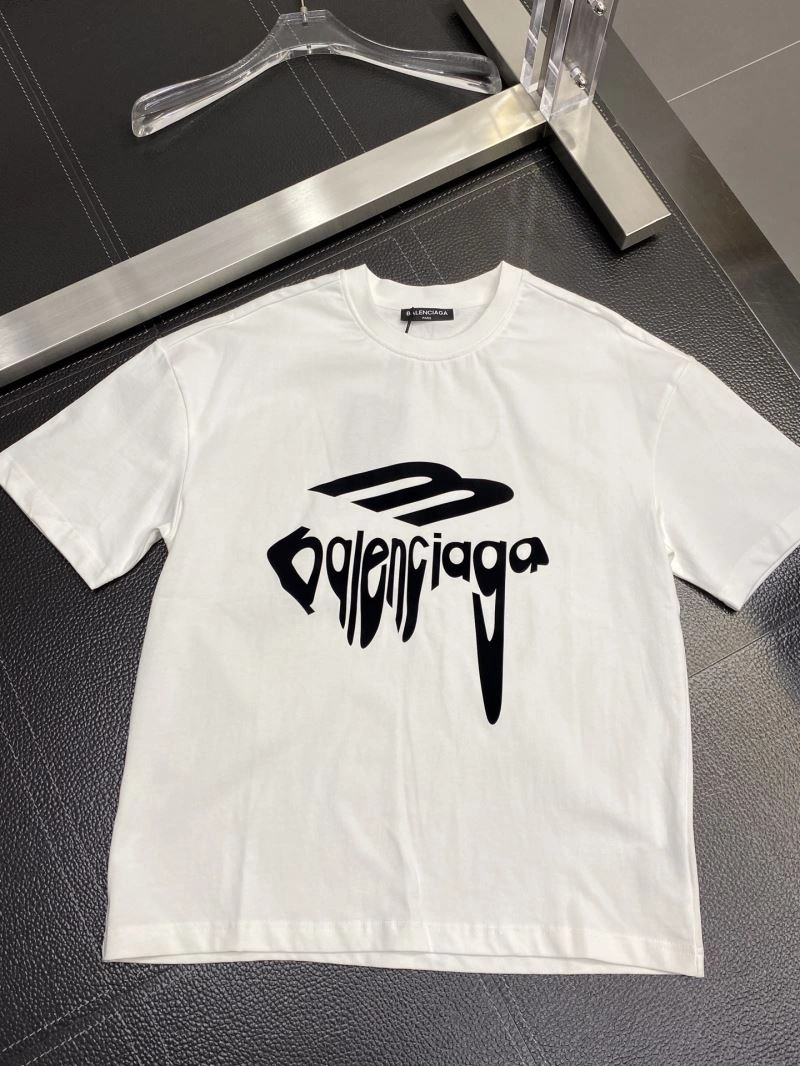 Bargain Balenciaga T-Shirts