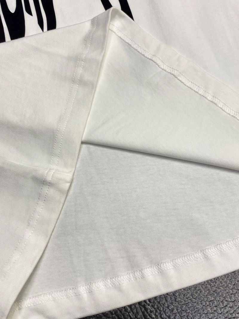Bargain Balenciaga T-Shirts