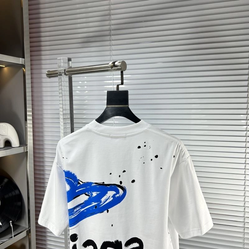 Cut-rate Balenciaga T-Shirts