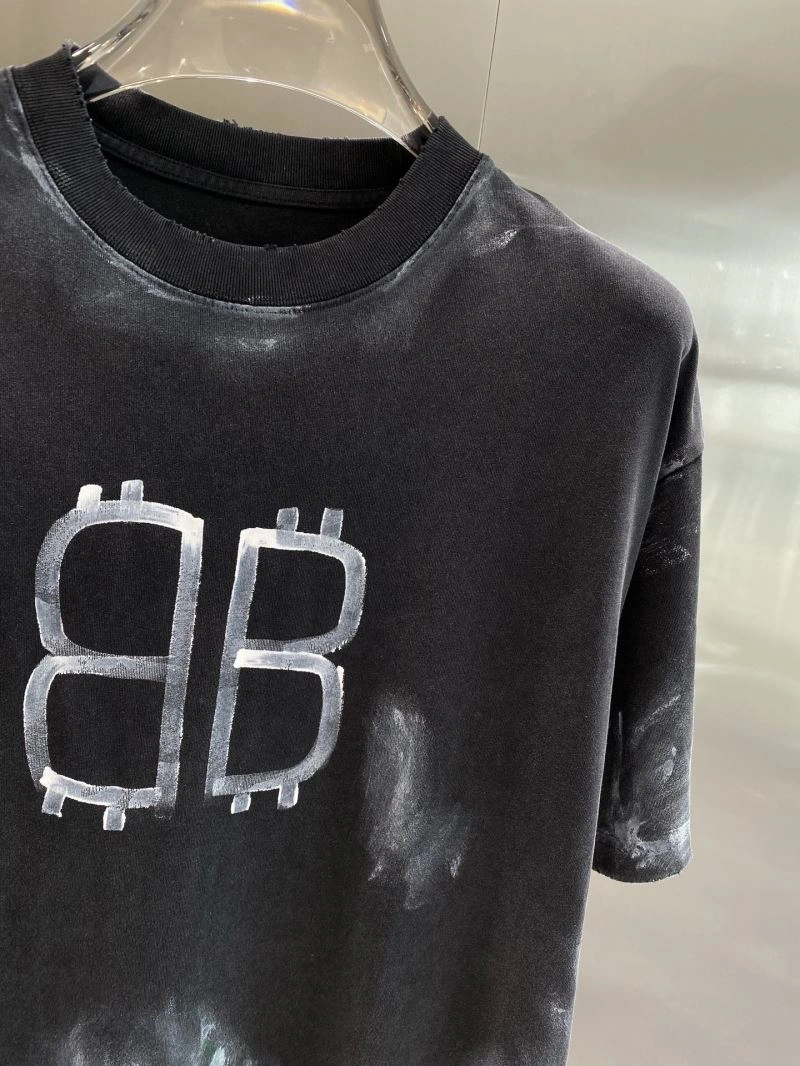 Indistinguishable Balenciaga T-Shirts