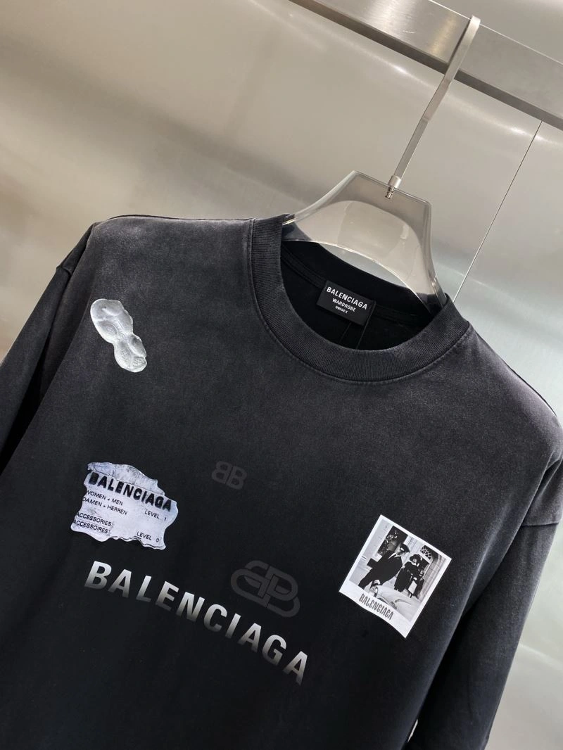 Indistinguishable Balenciaga T-Shirts