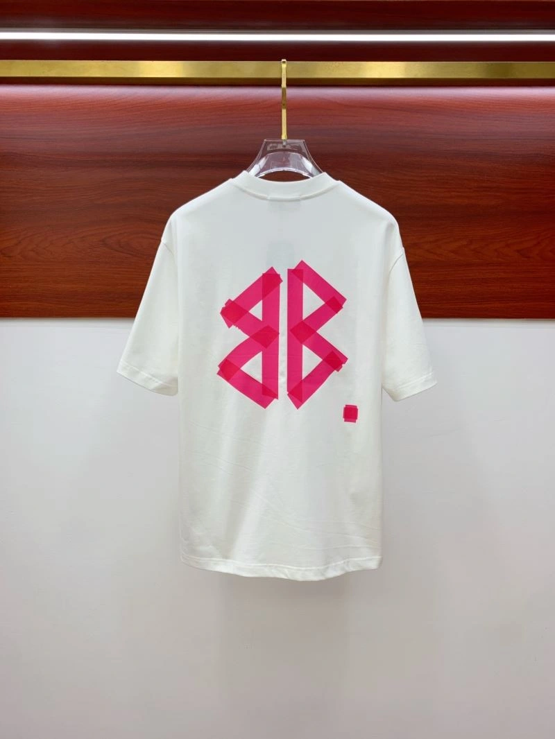 Accurate model Balenciaga T-Shirts